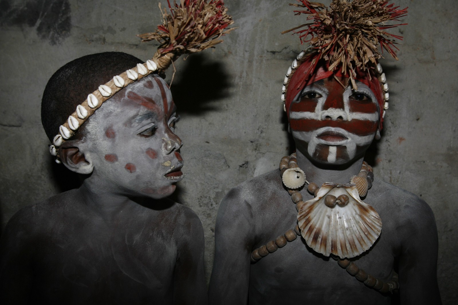 GABON: CEREMONIE TRADITIONNELLE DU RITE BWITI PAR LA FAMILLE MBENG-TAME ...