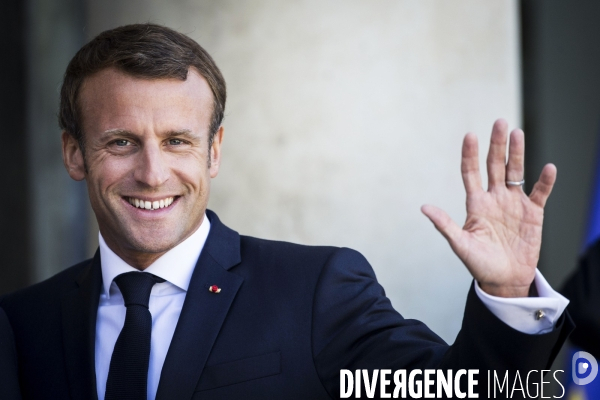 Portraits du Président Emmanuel MACRON par Gilles BASSIGNAC ...