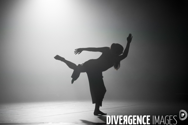 Split Step de Zack Winokur et Emily Mast par Laurent PHILIPPE ...