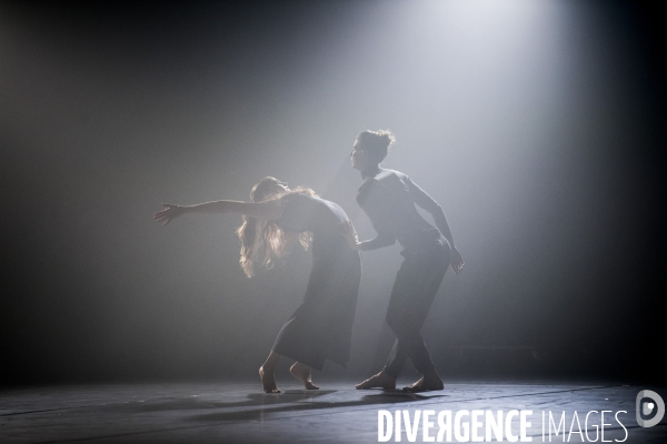 Split Step de Zack Winokur et Emily Mast par Laurent PHILIPPE ...