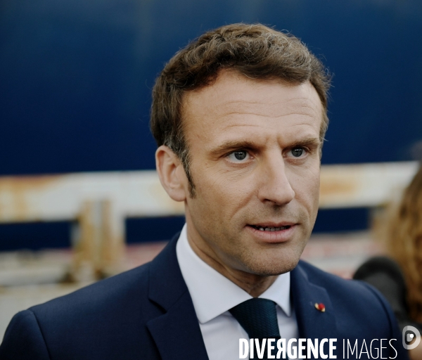 Election Presidentielle 2022 / Emmanuel Macron par Alain GUILHOT ... Election Presidentielle 2022 / Emmanuel Macron par Alain GUILHOT ...