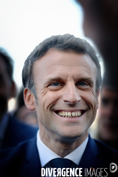Election Presidentielle 2022 / Emmanuel Macron par Alain GUILHOT ... Election Presidentielle 2022 / Emmanuel Macron par Alain GUILHOT ...