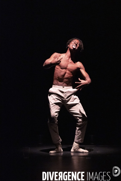 Kaléidoscope de Mourad Merzouki par Laurent PHILIPPE - Photographie ...