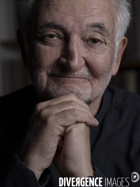 Portrait de Jacques Attali. par Albert FACELLY - Photographie AFA1770006 - Divergence images