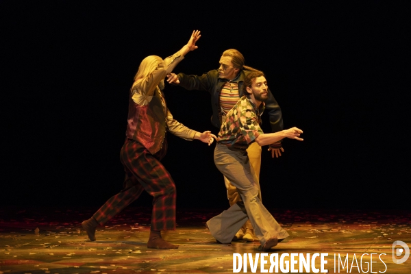 BEAUSEJOUR de Mourad Merzouki par Laurent PHILIPPE - Photographie ...