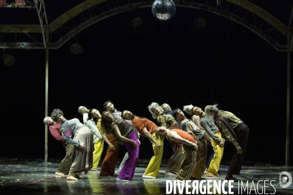 BEAUSEJOUR de Mourad Merzouki par Laurent PHILIPPE - Photographie ...