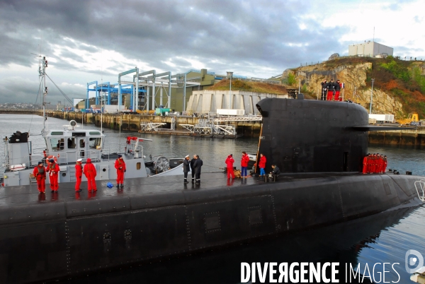 Base Operationnelle de l' ILE LONGUE. (Finistere:29) par François ...