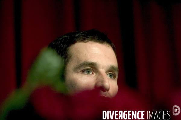 Benoit Hamon présente son équipe de campagne. par Frédéric KLEMCZYNSKI ... Benoit Hamon présente son équipe de campagne. par Frédéric KLEMCZYNSKI ...