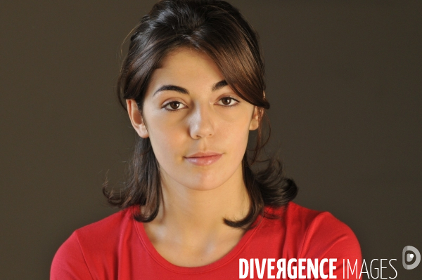 Adolescence : Emma PICAUD-LUCET, jeune comédienne française. Teenager ...