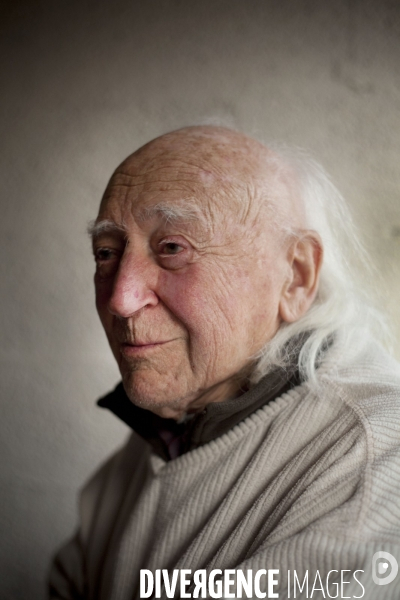 Portrait Rene Vautier par Georges BARTOLI - Photographie GBA0387004 ...