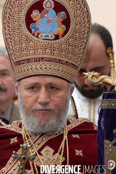 Le catholicos karekin ii a marseille. par Robert TERZIAN - Photographie ...
