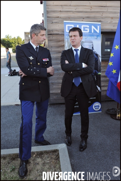 Denis Favier avec Manuel Valls par Alain GUILHOT - Photographie ...