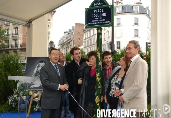 Inauguration d'une place coluche a paris par Bruno KLEIN - Photographie ...