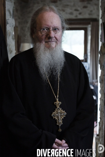 Pere Symeon au monastere Saint-Silouane. par Albert FACELLY ...