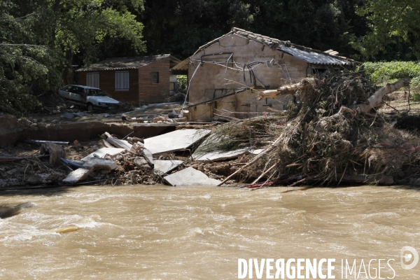 Inondations dans le Var par Pierre CIOT - Photographie PCI0146072 ...