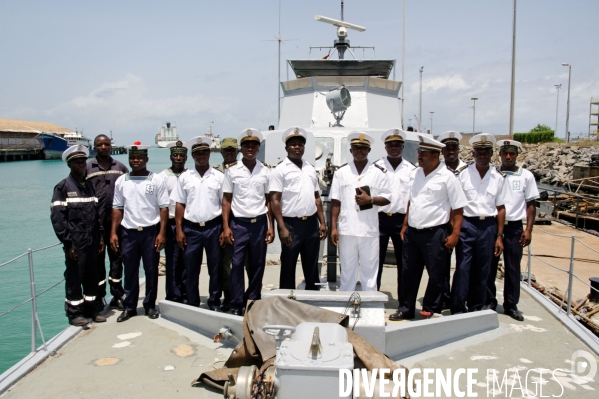 Made in TOGO : La Marine Nationale Togolaise par François GUENET ...